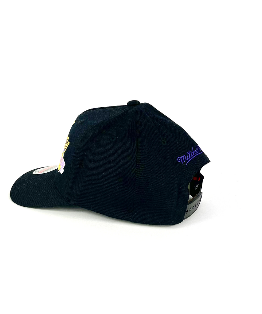 LA Lakers Classic Script Red Snapback Hat by Mitchell & Ness – ShoeGrab